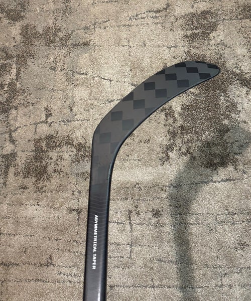 NEW!! 70 Flex Left Hand P28 RibCor Trigger 8 Pro Hockey Sticks ...
