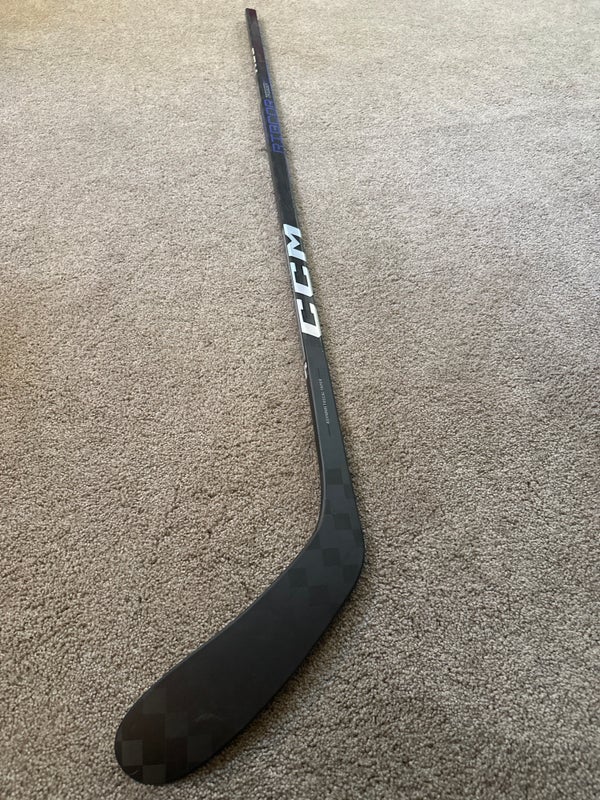 CCM Trigger 7 Pro 80 flex P28 curve left hand stick | SidelineSwap