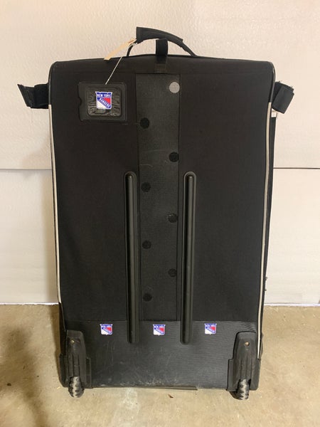 Used GRIT Tower 36" Bag | SidelineSwap | Buy and Sell on SidelineSwap