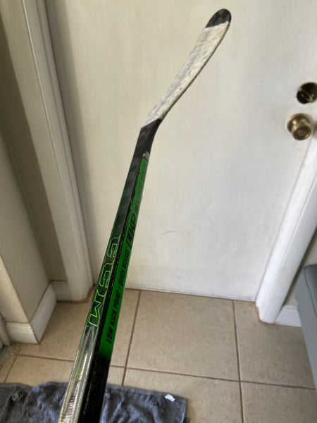 Intermediate Used Right Handed CCM Ribcor Trigger 5 Pro Hockey Stick ...