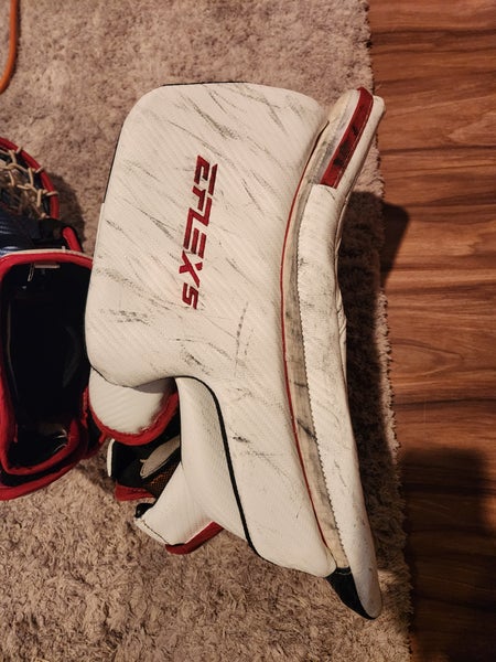 CCM Full Right EFlex 5 Pro USA Colors | SidelineSwap | Buy and Sell on ...