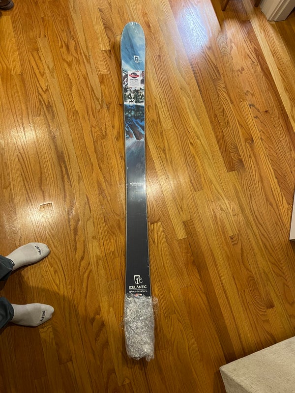 Twin Tip Skis | Used and New on SidelineSwap