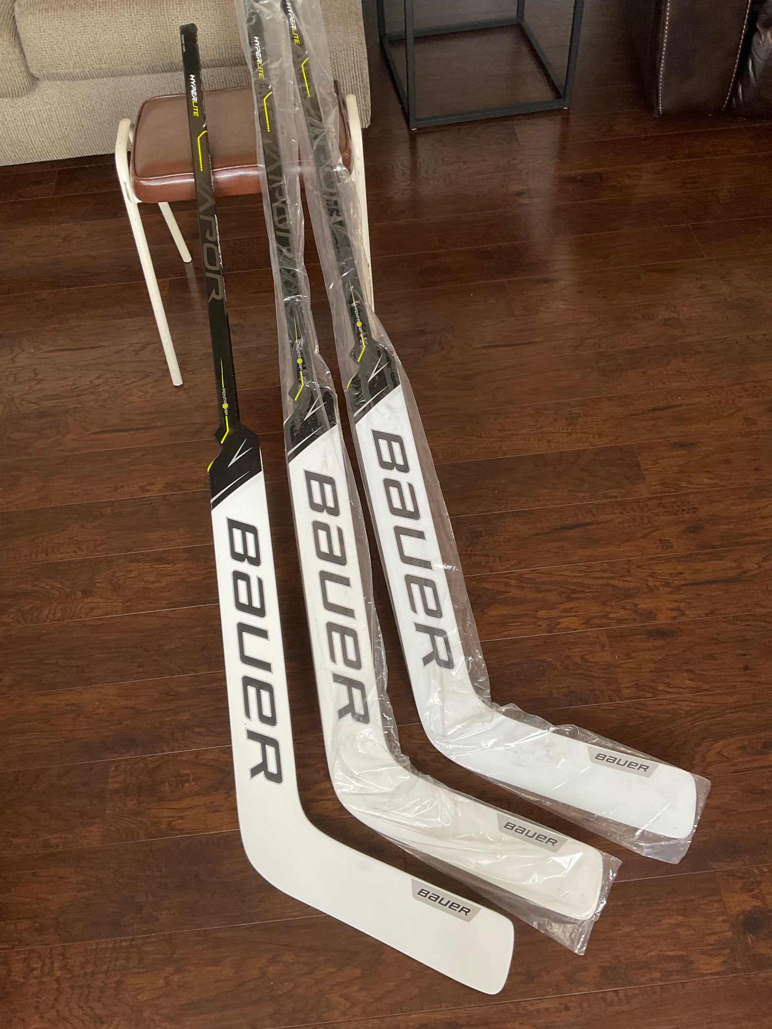 3 pack - NEW Bauer Hyperlite Goalie Sticks - Trigger grip - 25 ...