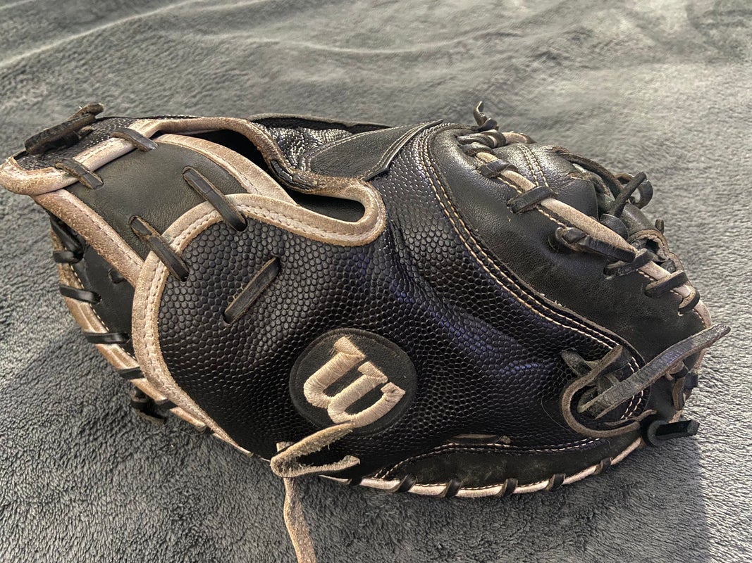 Wilson A2000 Baseball Gloves & Mitts | New and Used on SidelineSwap