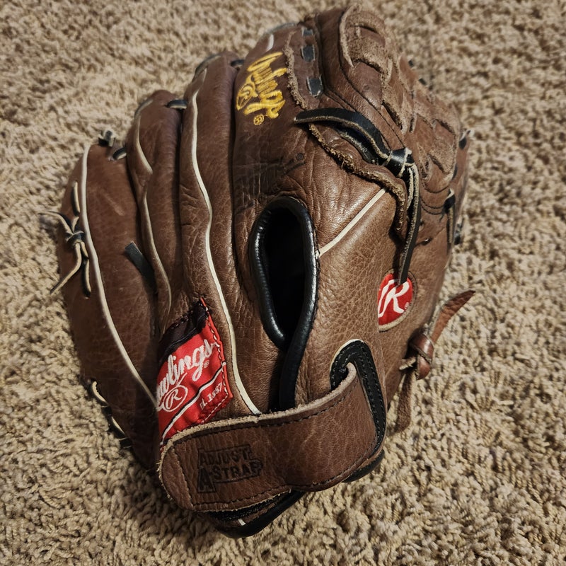 Used Rawlings Fastback Right Hand Throw Baseball Glove (Softball Size) | SidelineSwap