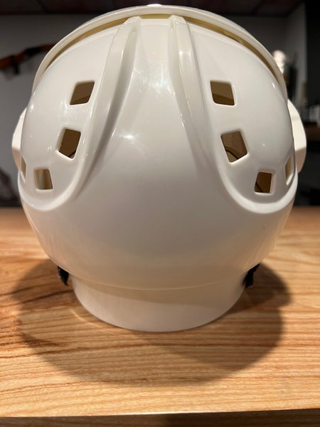 Large Cooper White SK2000 Helmet w/ Cage | SidelineSwap | Buy and Sell ...