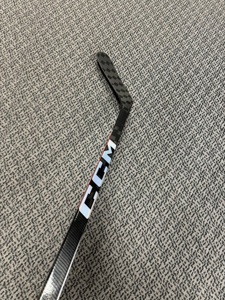 CCM Jetspeed FT6 Pro 55 flex P88 curve left hand stick | SidelineSwap ...