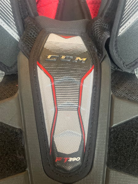 CCM JetSpeed FT 390 Shoulder / Chest protector | SidelineSwap | Buy and ...
