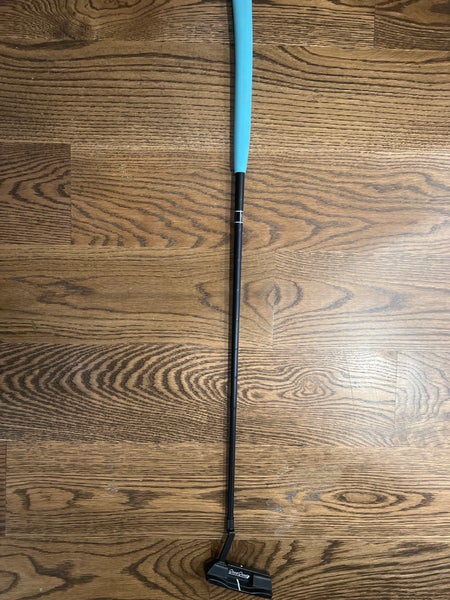 Good Good 31.5” Putter | SidelineSwap | Buy and Sell on SidelineSwap