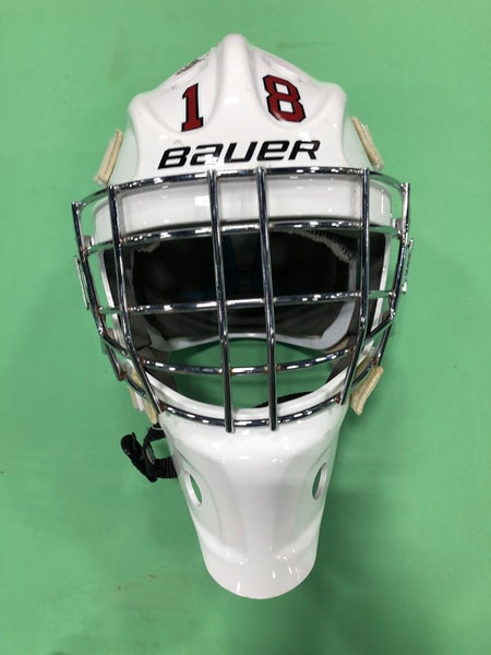Used Junior Bauer 930 Hockey Goalie Mask | SidelineSwap | Buy and Sell ...