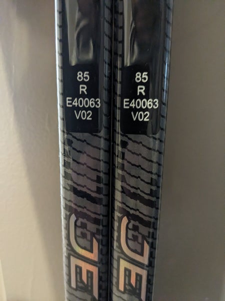 2-Pack New Pro Stock RH CCM FT6 Pro (CHROME) Hockey Sticks - 85 Flex ...