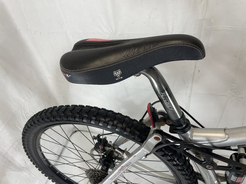 Used Motobecane Fantom Comp 17" Frame 27-speed Mens Full Suspension ...