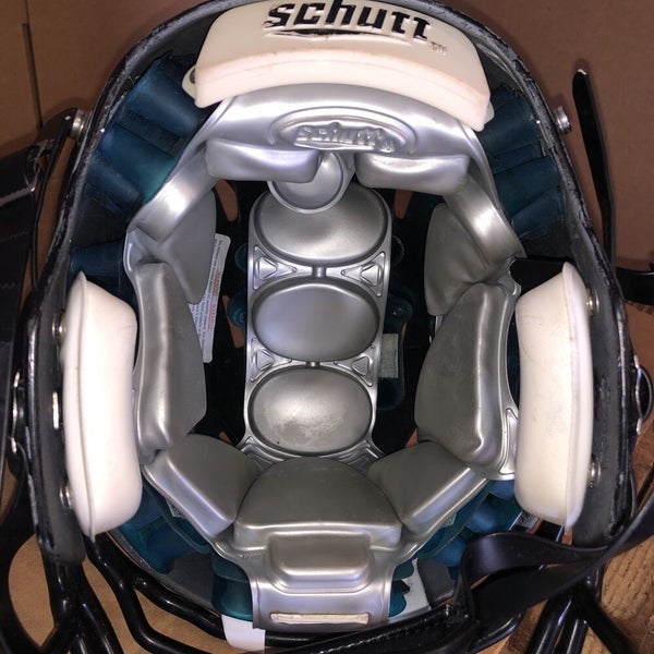 USED SCHUTT ADULT ION 4D - MEDIUM - FLAT BLACK | SidelineSwap | Buy and ...