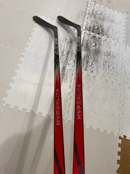 (red) Senior Left Hand P28 Vapor Hyperlite 2 Hockey Stick ...