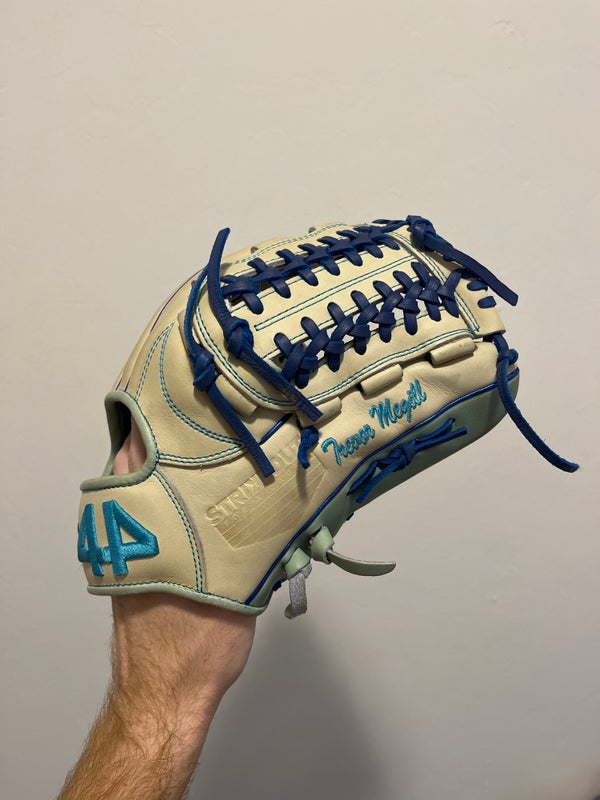 44 Pro Baseball Gloves & Mitts | New and Used on SidelineSwap
