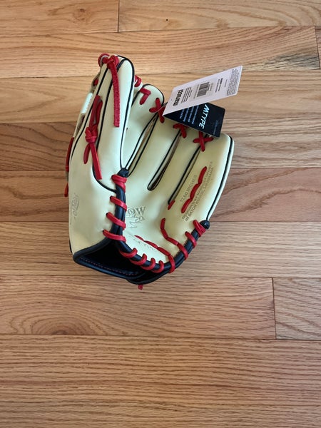 New Marucci 12” Oxbow Series Baseball Glove | SidelineSwap | Buy and ...