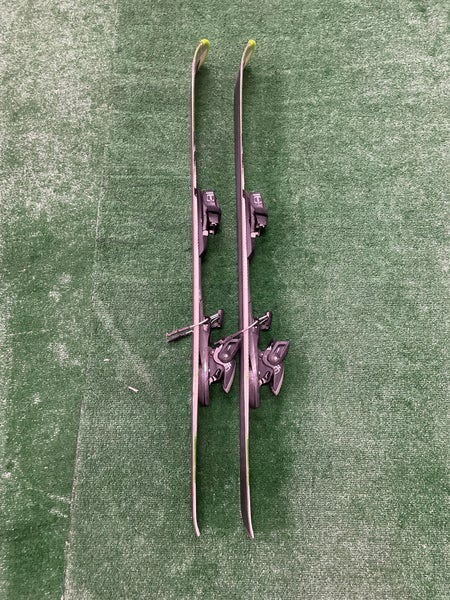 Used Elan Exar E-Rise Skis | 130cm | SidelineSwap | Buy and Sell on ...