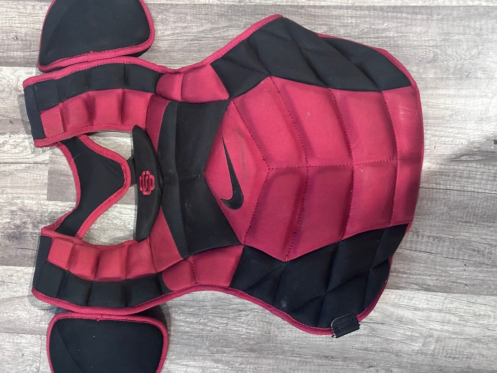 Nike Baseball Catcher's Equipment | New and Used on SidelineSwap