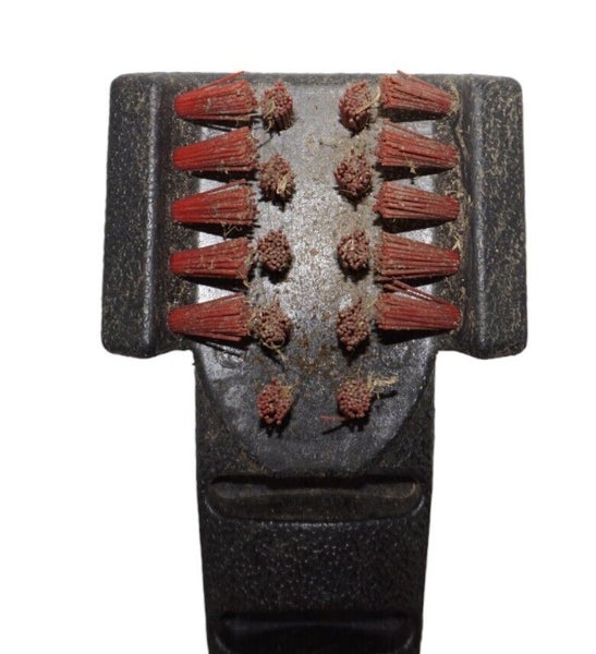 Black Widow Golf For Cleat Brush w/ Bag Clip Keychain | SidelineSwap ...