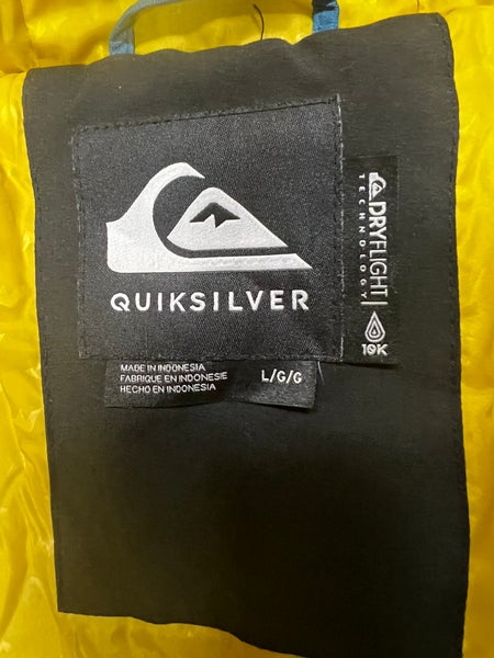 Quicksilver Ski Jacket | SidelineSwap | Buy and Sell on SidelineSwap