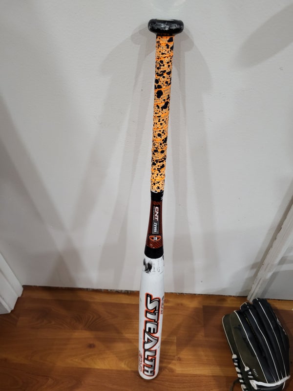 Slowpitch Softball Bats | Used and New on SidelineSwap