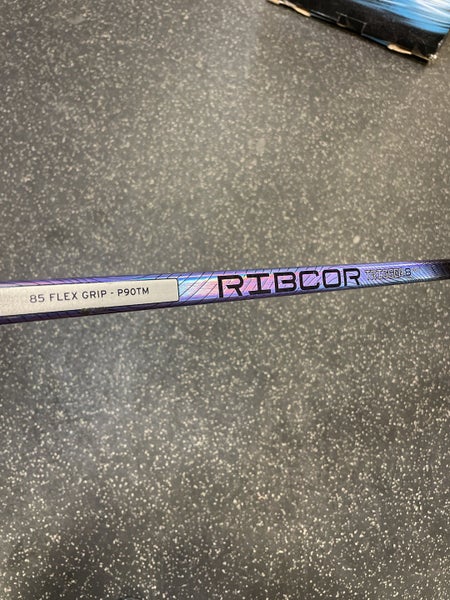 Used Ccm Ribcore Trigger 8 Pro 85 Flex Pattern P90tm Senior One Piece ...