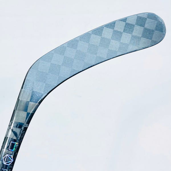 New 2 Pack Bauer PROTO R (AG5NT Build) Hockey Stick-RH-95 Flex-Hossa ...