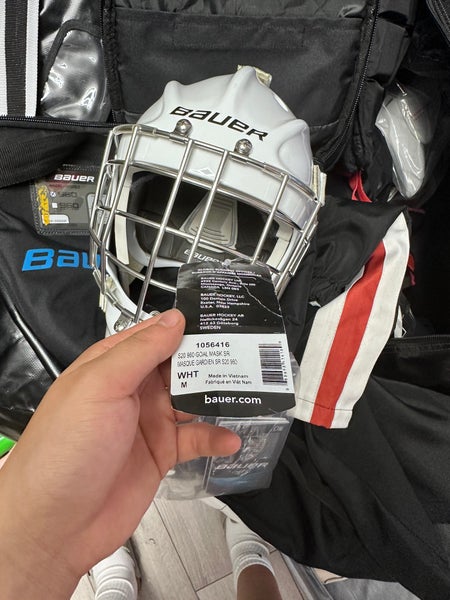 New Bauer Profile 960 Pro Goalie Mask | SidelineSwap | Buy and Sell on SidelineSwap