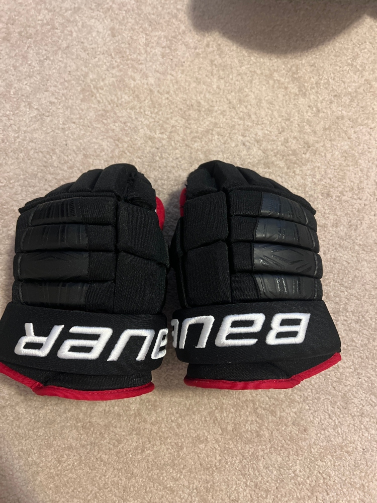 Bauer Pro Series Hockey Gloves | Used and New on SidelineSwap