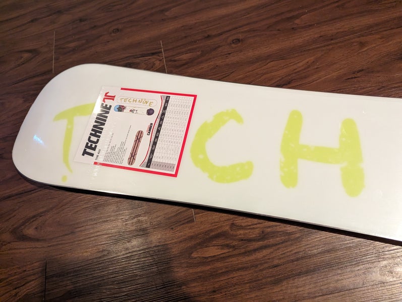 New Unisex Technine Snowboard Freestyle Without Bindings Medium Flex True Twin | SidelineSwap ...