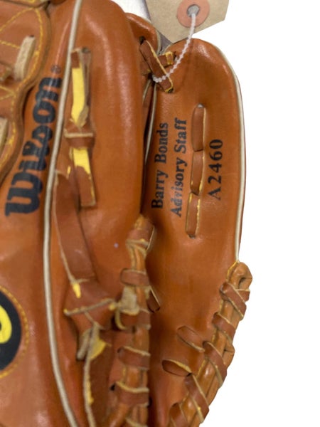 Used Wilson A2460 10" Fielders Gloves | SidelineSwap | Buy and Sell on ...