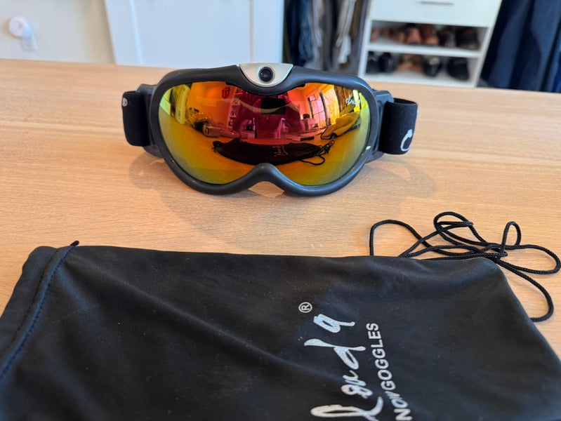 New Medium Ski Goggles | SidelineSwap | Buy and Sell on SidelineSwap