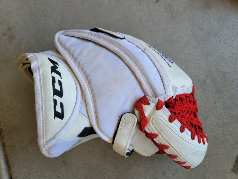 Used 33" CCM Revolution 577 Goalie Set | SidelineSwap | Buy and Sell on SidelineSwap