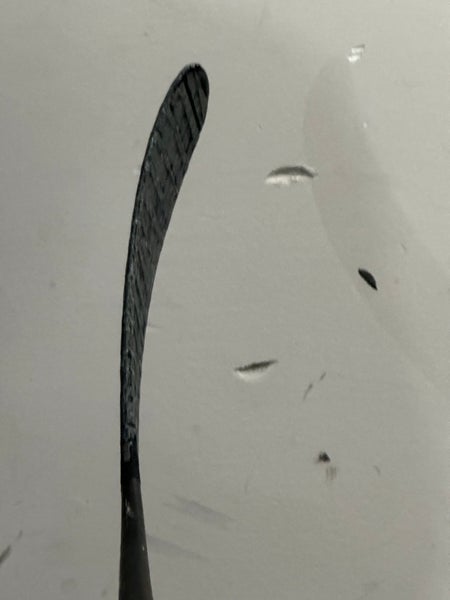 Senior Left Hand Hossa Pro Curve Pro Stock Nexus Geo (1s) Hockey Stick ...