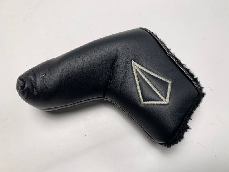 Pyramid Aztec Series AZ-1 Putter 35" Mens RH HC | SidelineSwap | Buy ...