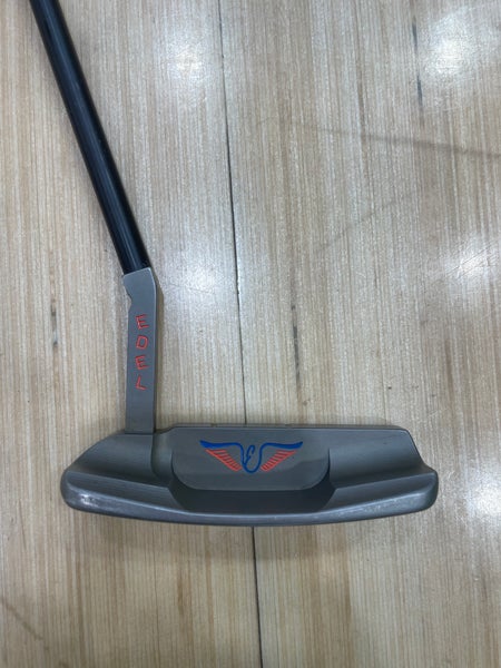 Edel Custom Pixel Face Putter | 31" | SidelineSwap | Buy and Sell on ...