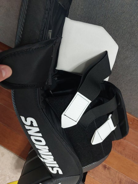 Simmons Potvin Goalie Pads | SidelineSwap | Buy and Sell on SidelineSwap