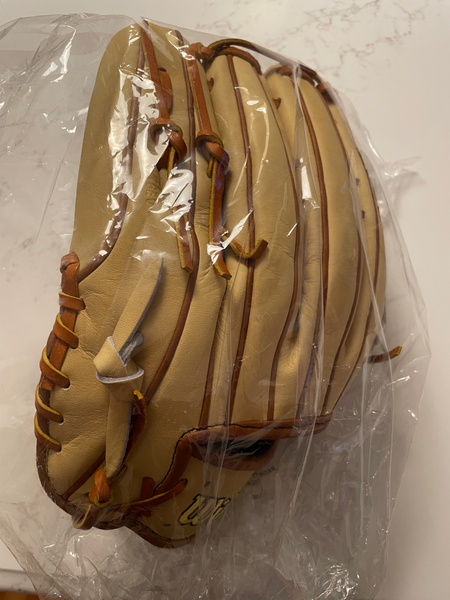 2022 Outfield 12.75" A2000 Baseball Glove | SidelineSwap | Buy and Sell ...