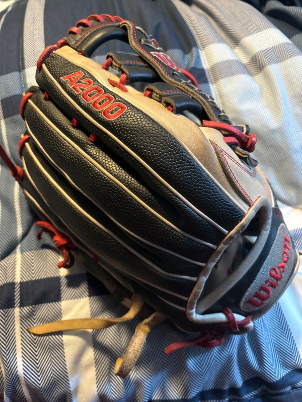 Right Hand Throw 12.75" Pro Preferred Baseball Glove | SidelineSwap