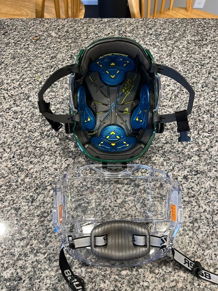 Bauer Re-Akt 150 With Concept 3 Shield | SidelineSwap | Buy and Sell on ...
