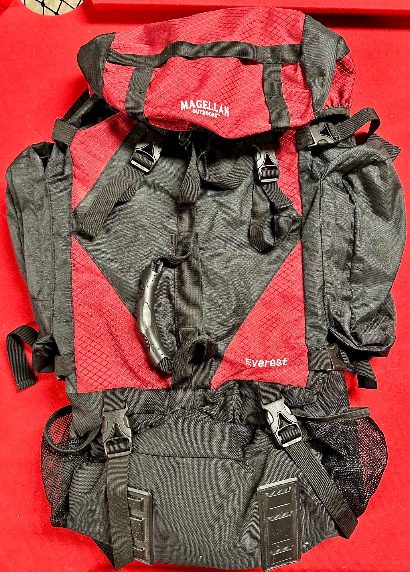 Magellan Everest Hiking Backpack | SidelineSwap