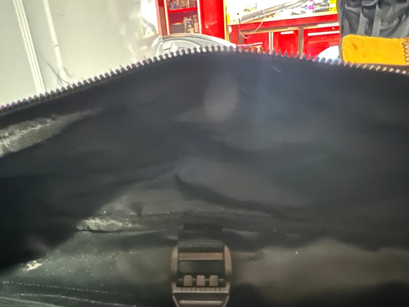 Sumo Grit Hockey Goalie Tower Bag 40” | SidelineSwap | Buy and Sell on ...