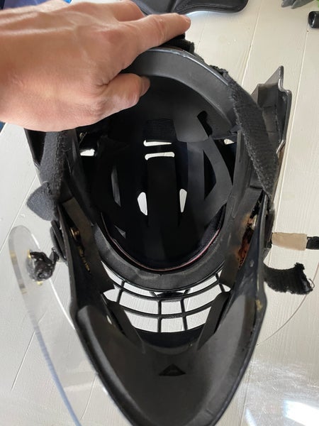 Used Itech Goalie Mask | SidelineSwap | Buy and Sell on SidelineSwap
