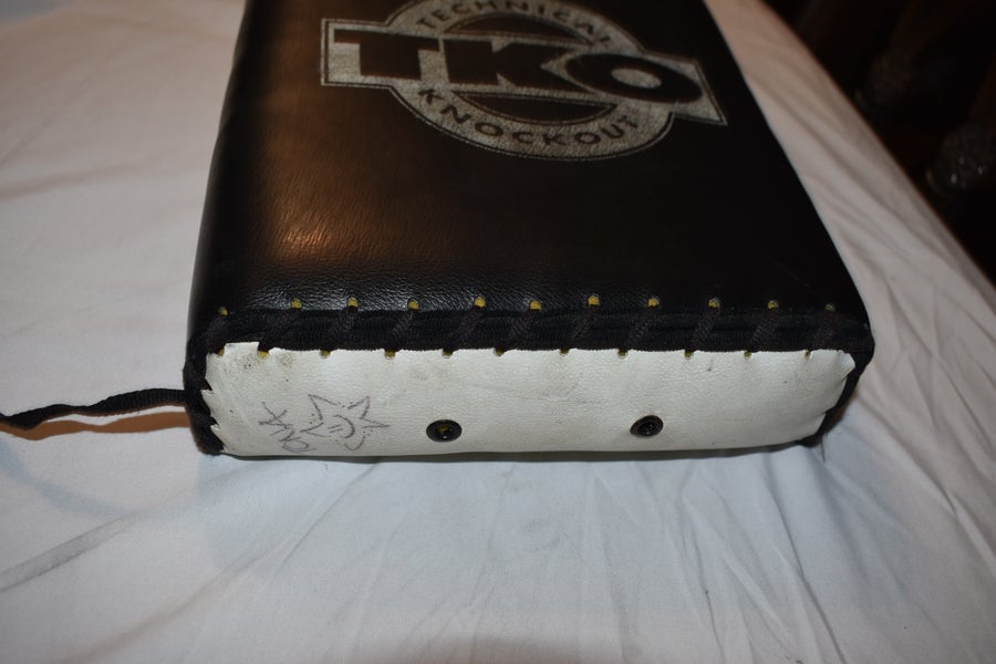 TKO Sparring/MMA/Training Handheld Block/Kick Pad | SidelineSwap | Buy ...