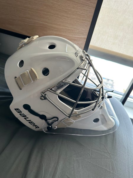 BAUER PROFILE 930 Goalie mask- Senior | SidelineSwap | Buy and Sell on ...