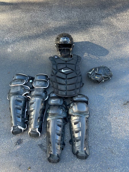 Nike Oregon Pro Issue College Catcher's Gear Set (Read Description ...
