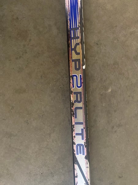 Senior Regular 26" Paddle Blue Hyperlite 2 Goalie Stick | SidelineSwap ...