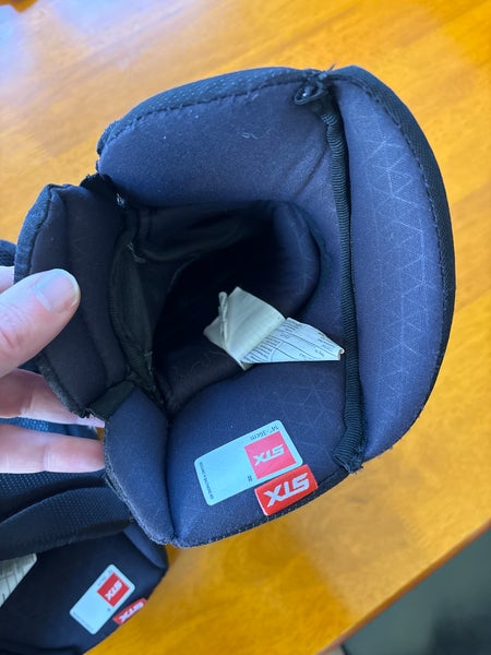 STX 14" HPR2 Gloves | SidelineSwap | Buy and Sell on SidelineSwap
