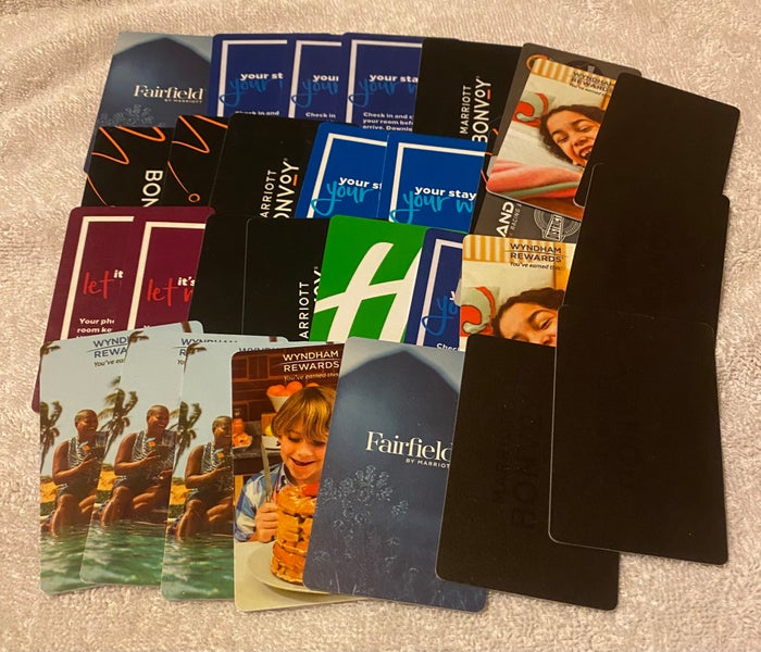 30 Hotel Room Key Cards | SidelineSwap