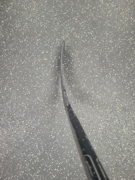 Used Bauer Nxg 40 Flex Pattern Pm9 Junior One Piece Sticks ...